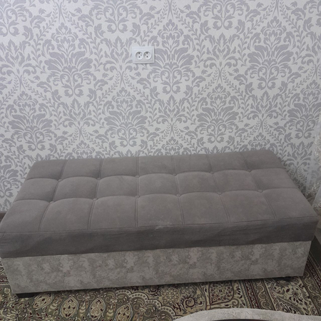 Срочно продаётся уголок