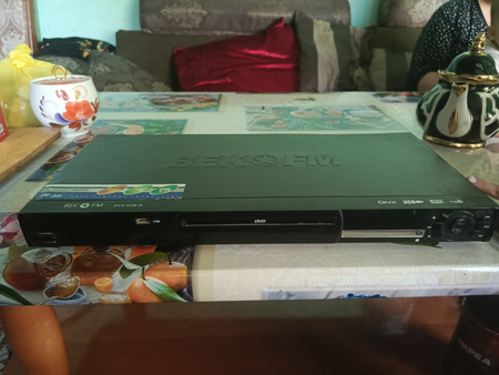 DVD player. Bekofm
