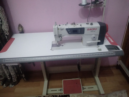 Tikuv mashinka baoyu GT 180