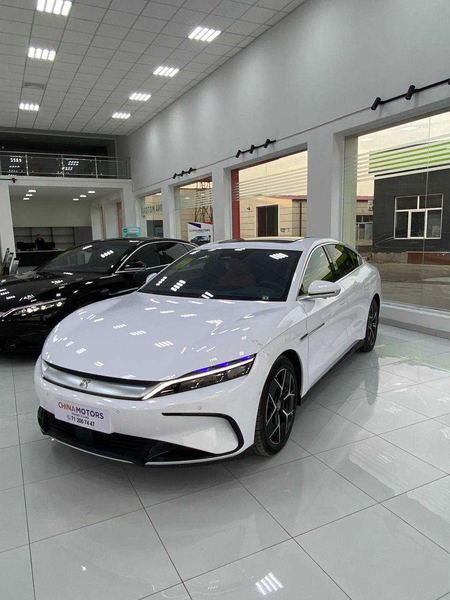 BYD han flagship 2023 full white