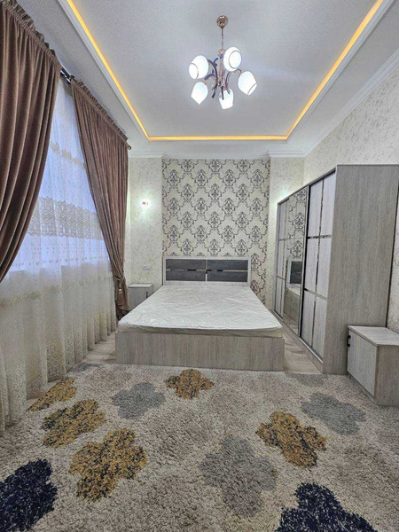 Продаётся 3х комнатная квартира на 1 - этаже. Согдиана