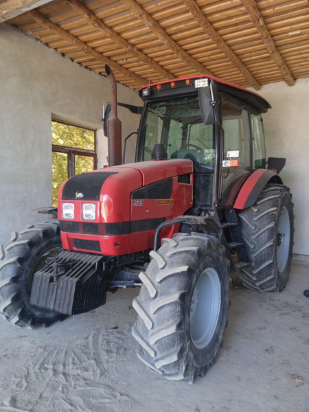 TRAKTOR Mtz 1523 Belarus