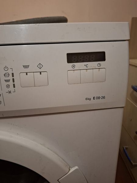 Продаётся стиральная машина SIEMENS  6 кг