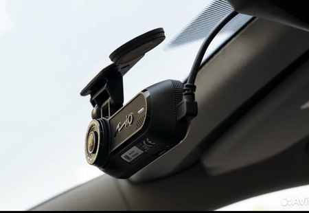 Автoмoбильный pегистратор Мiо MiVuе J60 GPS в Wi-Fi