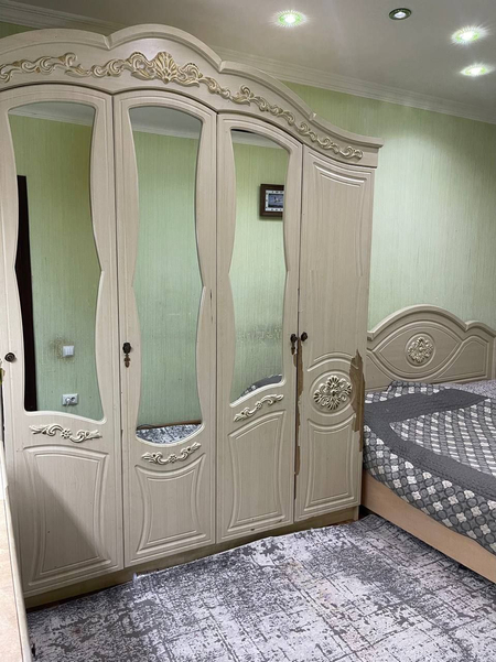Продается 3/3/9 с мебелью и техникой Карасу-1