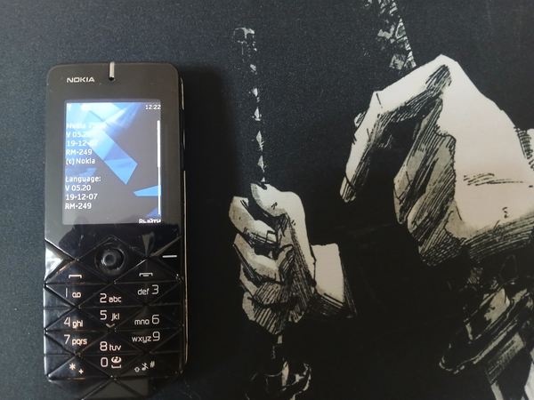 Assalom alekum telefon sotiladi Original Nokia 7500