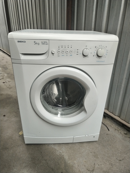 Продам Автомат Beko 5 кг в отличном состоянии.
