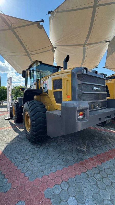 3 va 3.1 kub pogruzchik lovol