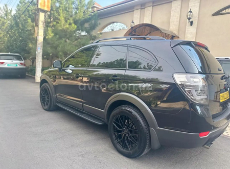 Продам Chevrolet Captiva
