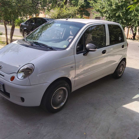 Matiz oq, 2016 yil, 142 ming yurgan, top toza, shumka qilingan