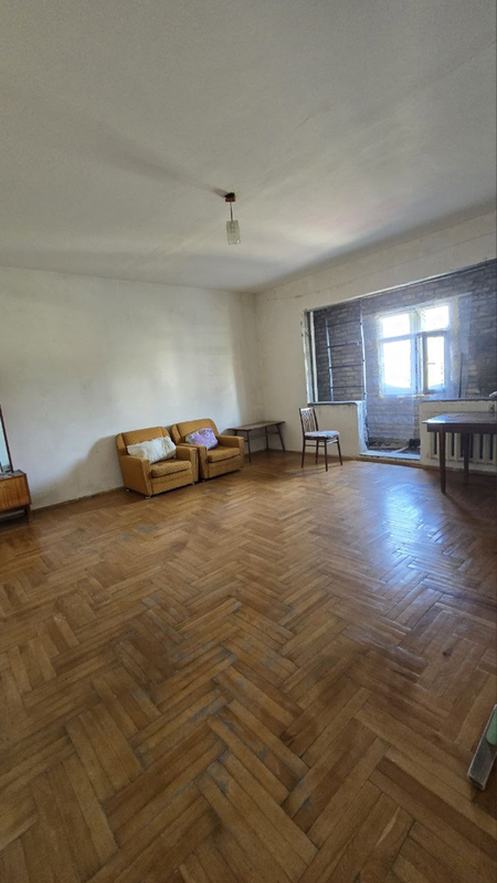 Продается квартира, Садык Азимова, 2/6/9