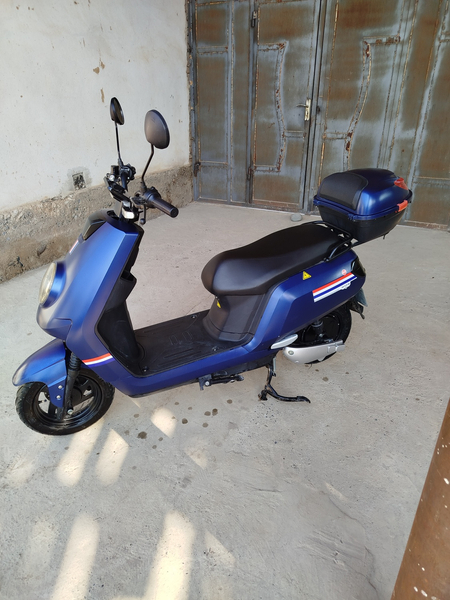 Skuter moped shaklida