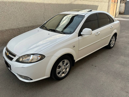 jentra 2020 sotiladi toza