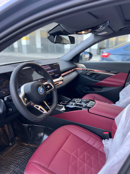 BMW i5 2024 эксклюзивные спортивные пакеты i5 edrive 35L M