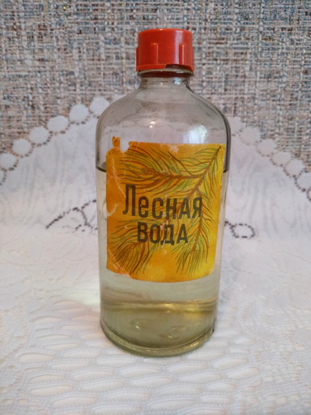 Советская парфюмерия Лесная вода,почти полная.