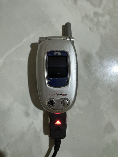 Телефон «Nokia”, рабочий, без uzimey