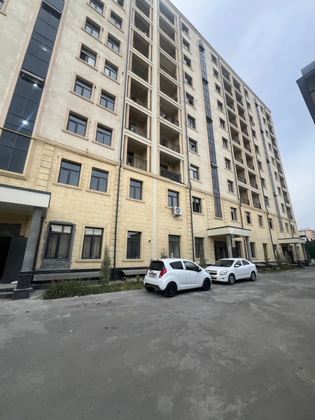 Sagbon 2 honali novastroyka yengi remontdan chiqan uy arendaga qoyilad