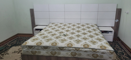 Продаётся очень красивая кровать.