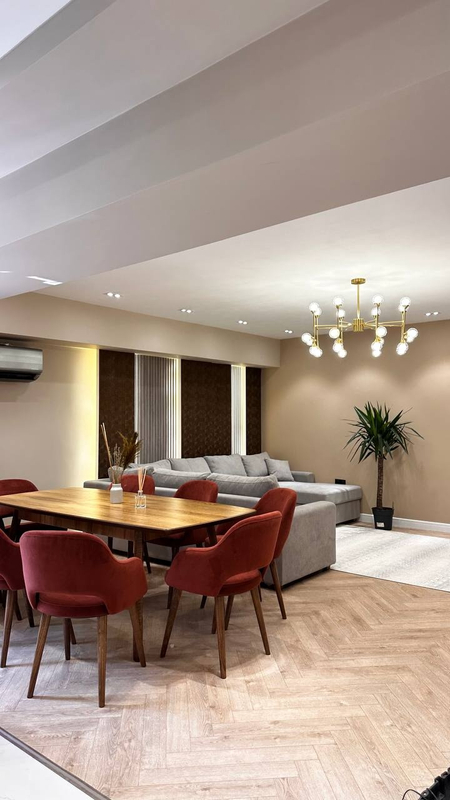 Ц-4, Центр, спецплан 4в3/2/9, 120 М², лоджия: 2,5*6,5 евро люкс!
