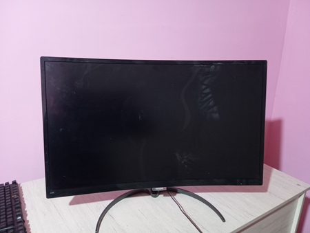 Monitor 32 zapchast