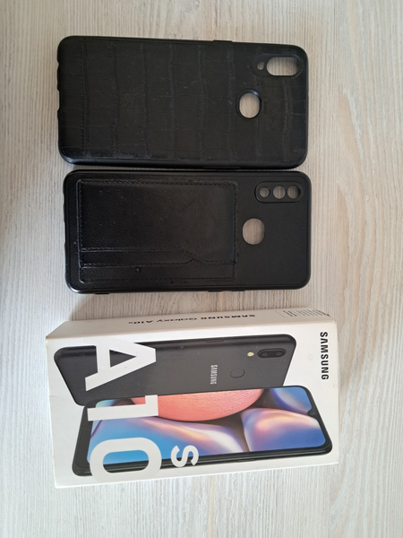 Samsung Galaxy A10s подорок простой телефон и кадди тик услаушы