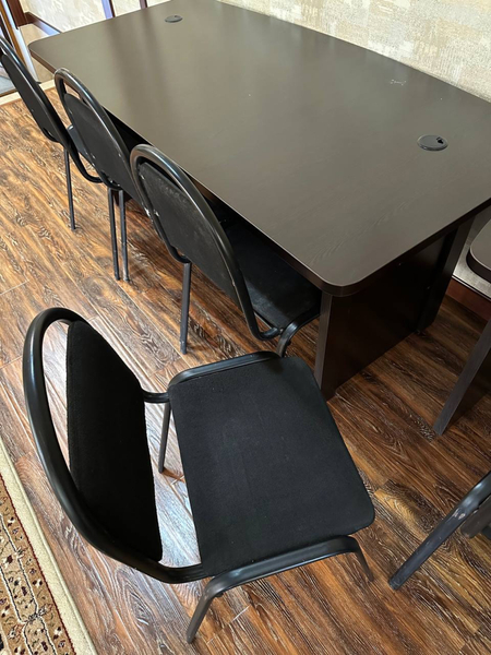 Ofis uchun shkaf stol parta stul