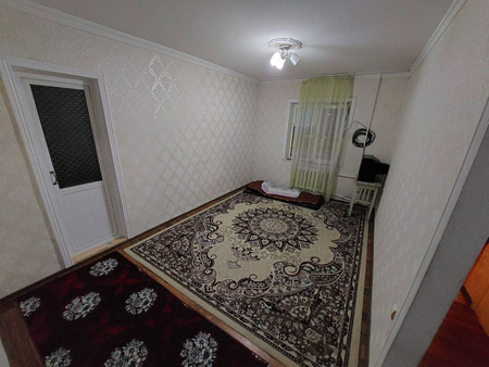 Аренда чилонзор 1хона 4 этаж 300 долар