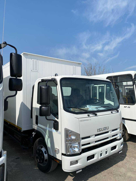 ISUZU NQR 90 L-L (закрытый металлический)