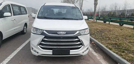 JAC M4 люкс варианта 11 оринли микроавтобус 2023