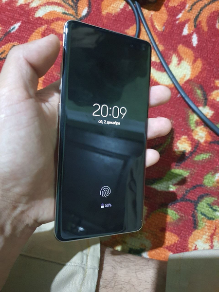 Samsung s 10/5g yangi