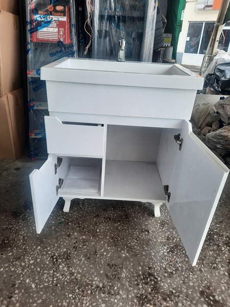 Раковина OBM 70×48см