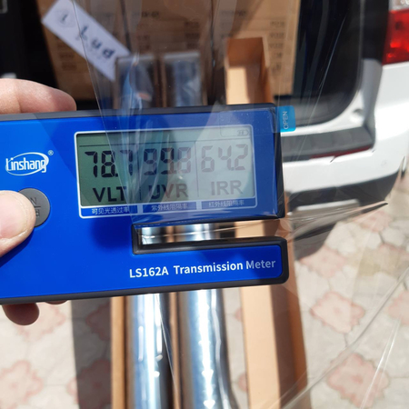 Quyosh qaytaradigan plyinka 85%
