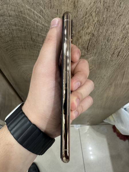 Iphone xs gold IDEAL