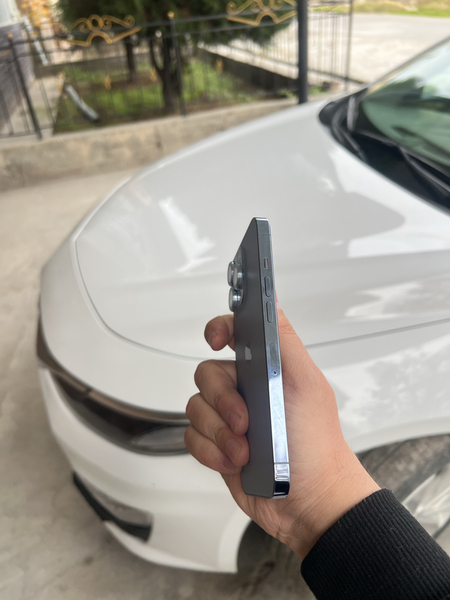 256li 13 pro LLA 510$ sotiladi