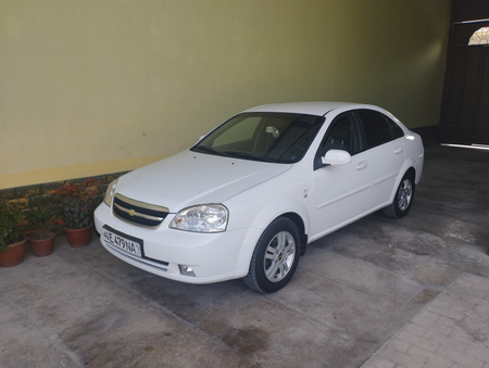 Chevrolet Lasetti 1.8