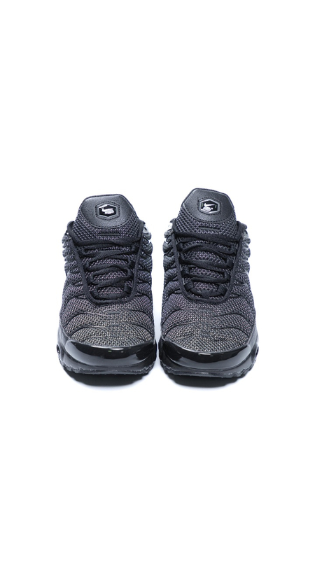 Кроссовки Nike NK0010, Черный
Сумма:350.000
Размер:41

Совреме
