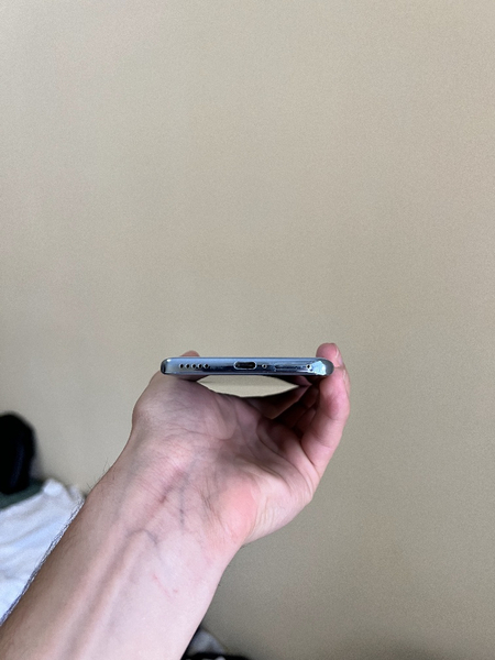 Xiaomi 13 lite. 8/256gb
