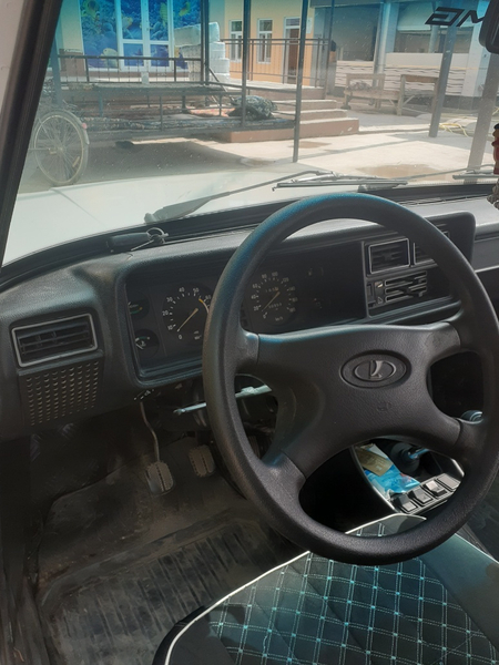 2107 Vaz2007 yil ideal bir qol Damazga barter bor bor