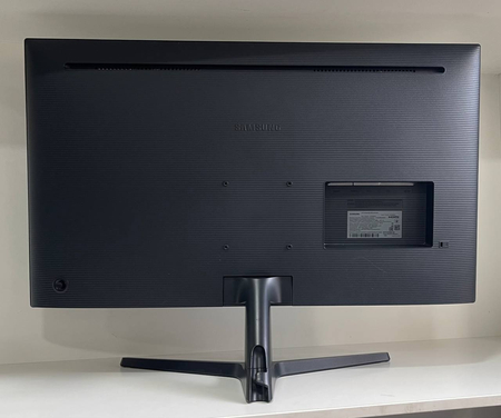 Samsung 32 Monitor 60hz 4K idealni sastyanada