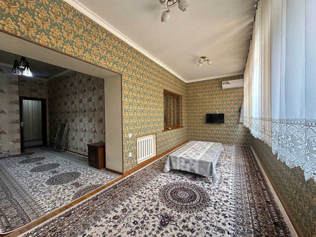Аренда квартиры СПЕЦ-ПЛАН ул.Беруний, метро Тинчлик 2ком./2этаж.79кв.м