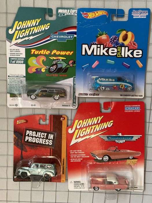 Продаются коллекционные модельки Hot Wheels
