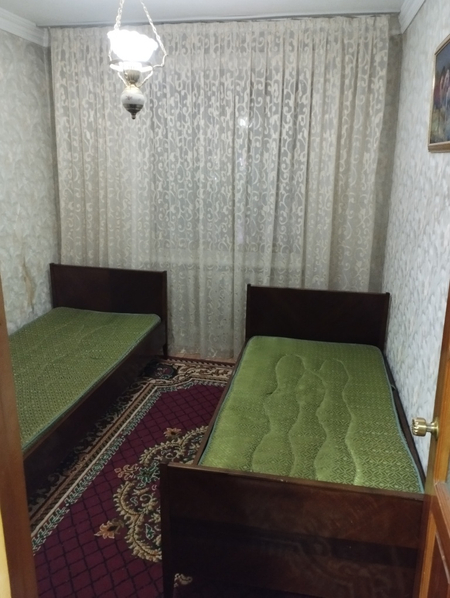 Сдам квартиру 3 комнат 2 этаж
