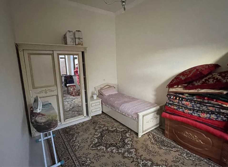 Тошми постдан 5км кирганда шинамгина ховли сотилади. NR494/39