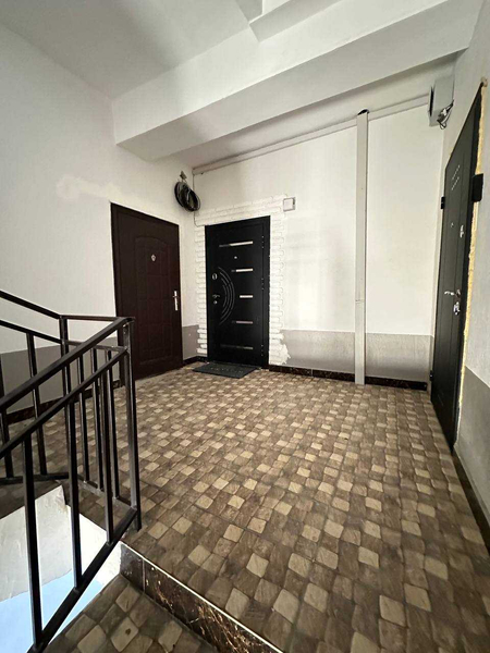 2х комнатная квартира на 4 этаже, 50 м/кв, Бульвар