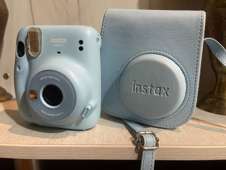Intax mini 11 фотоаппарат б/у