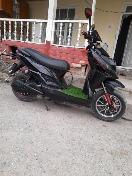 Redline skuter srochniy sotiladi