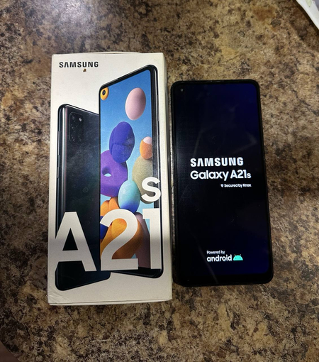 Срочно продаю телефон Samsung galaxy a21s