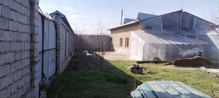 СРОЧНО уй участка сотилади