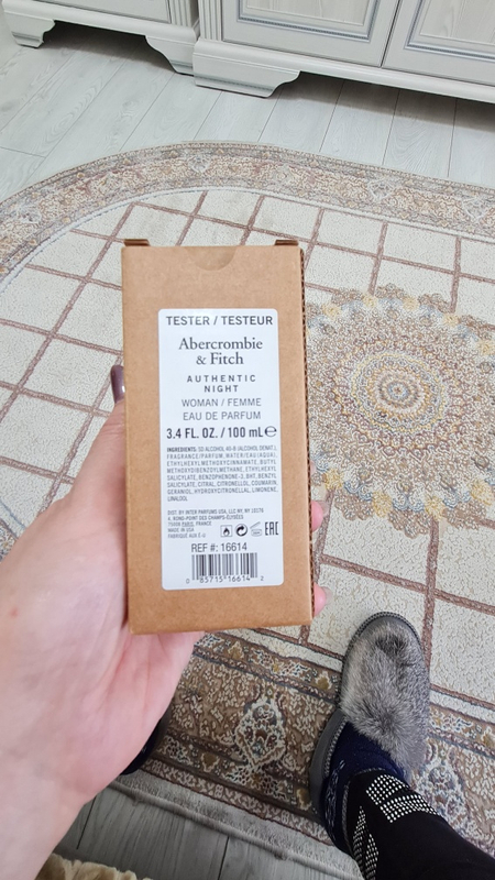 Парфюм женский  тестер