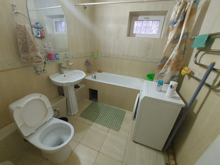 Продаю 2/1/4 ТТЗ-2  77СЕР. 65 кв.м Диадора N16